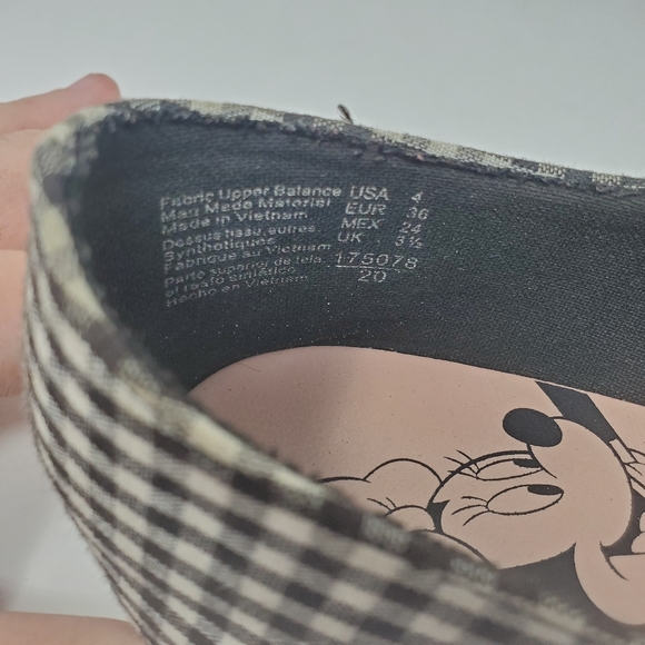 Disney | Shoes | Disney Minnie Mouse Flats Black White Checkered | Poshmark